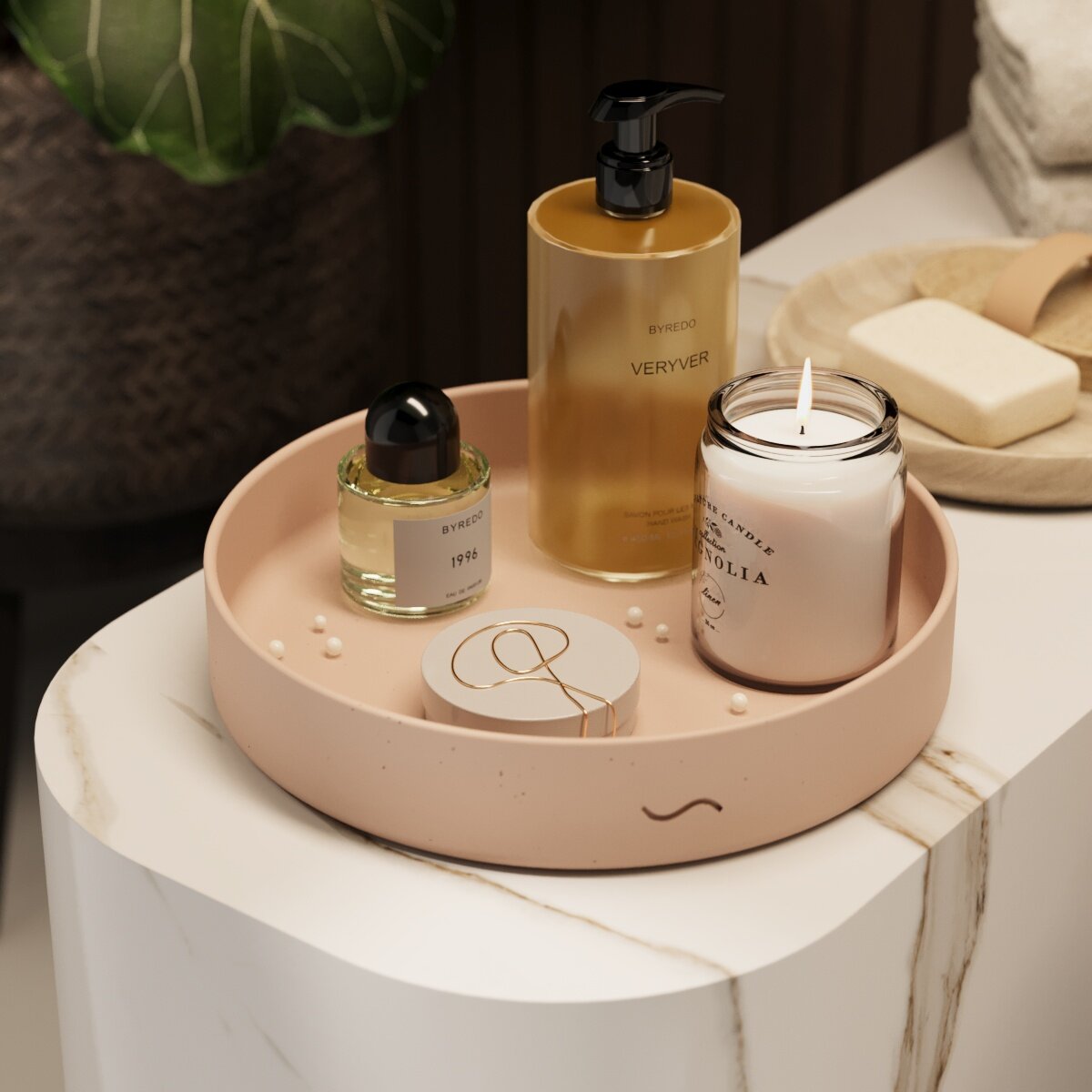 Декоративный поднос для ванной, подставка для косметики Astrid High L, 25x5см, бетон, розовый матовый