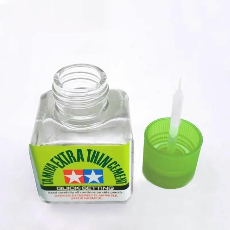 Клей канцелярскийдля сборных моделей/ 100 г.