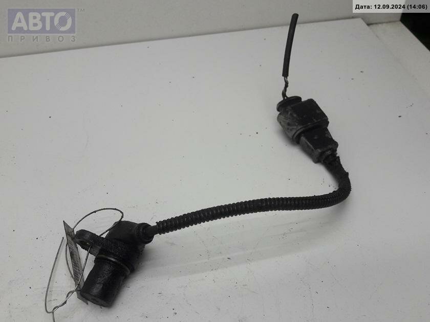 Датчик положения распредвала Volkswagen Touran