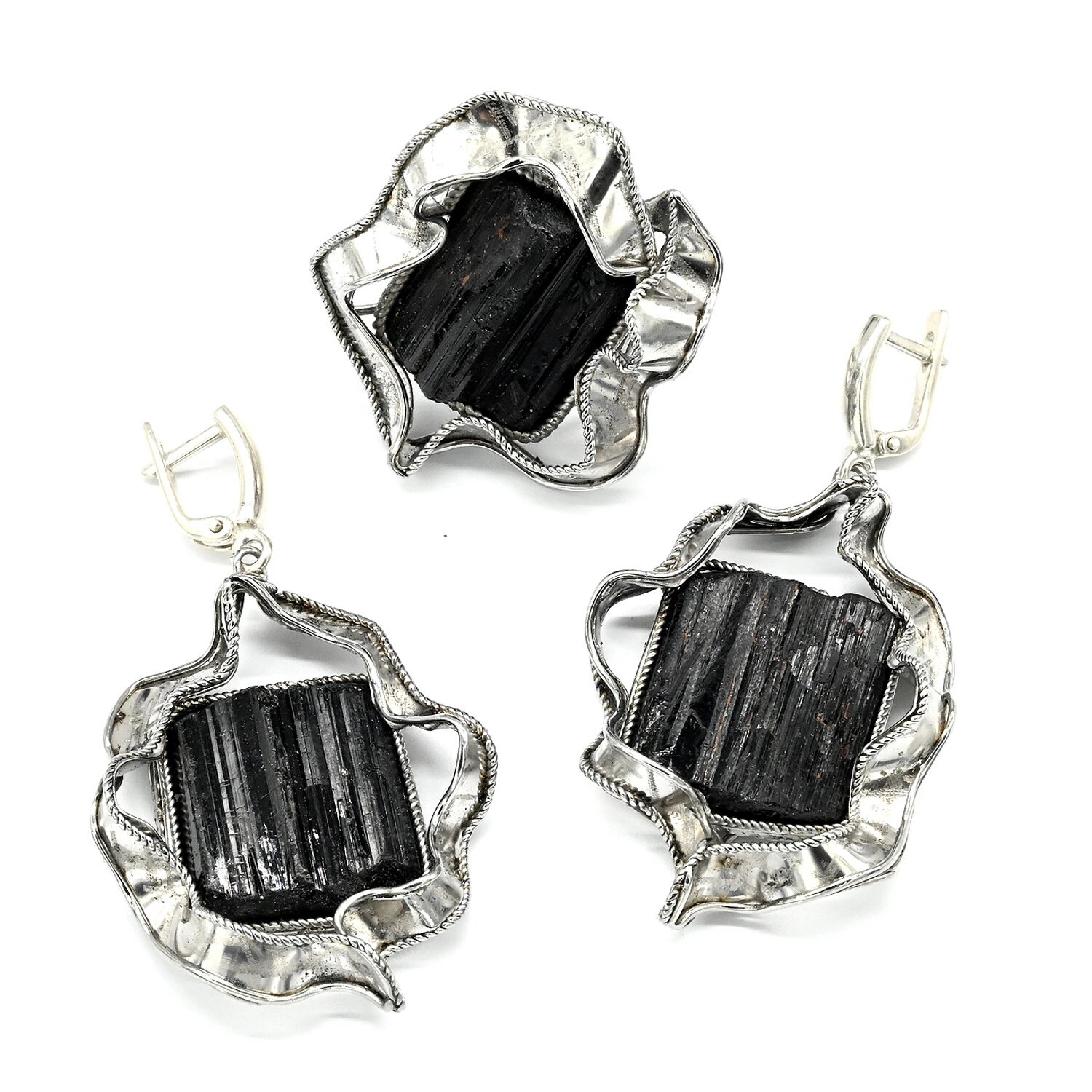 Комплект бижутерии: кольцо, серьги, турмалин