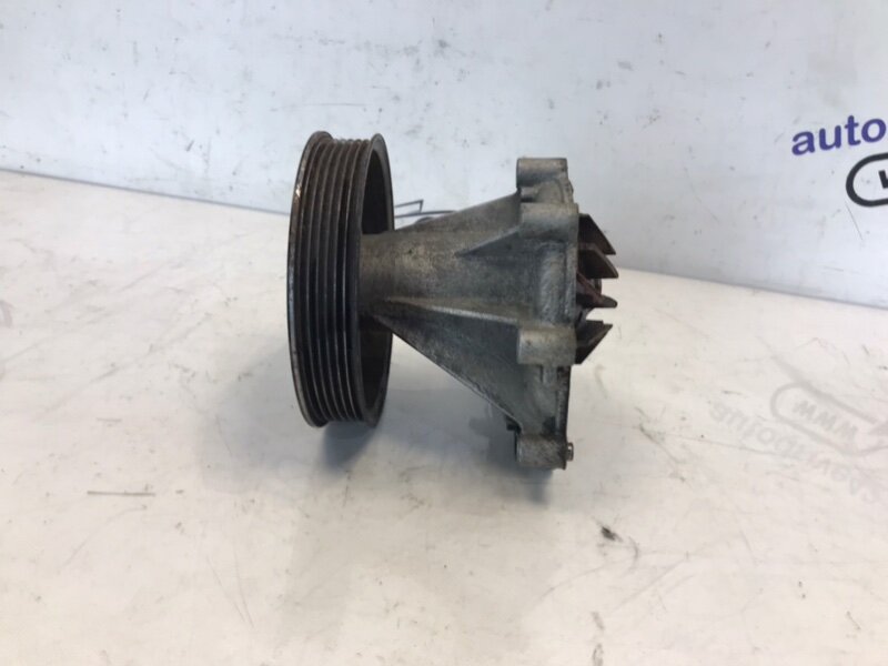 Б/У помпа водяная SsangYong Actyon Sports 2011 QJ D20DT 664951 38774 SSANG YONG арт. 6642000520, 6642050110