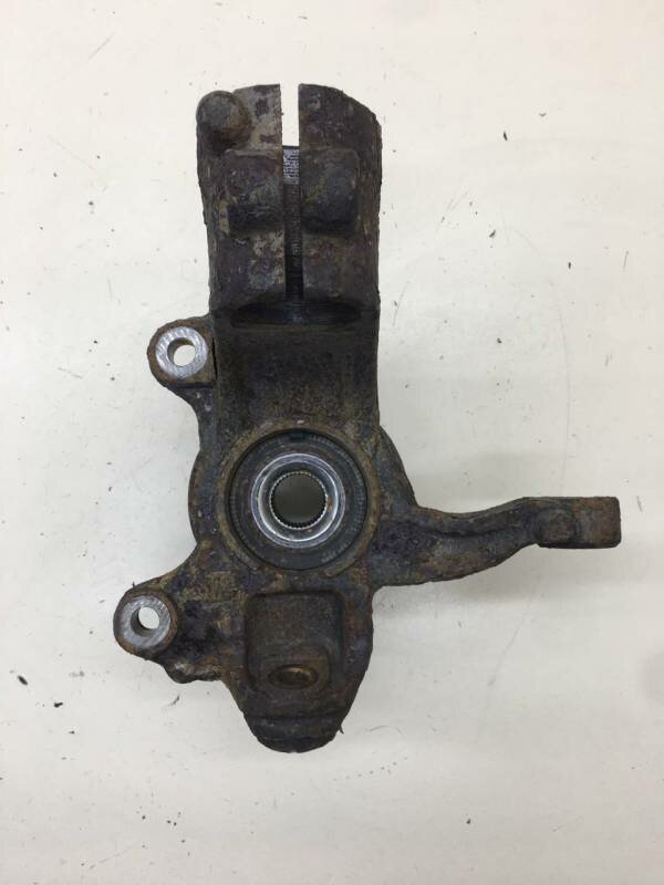 Кулак поворотный передний правый Ford Mondeo 4 2007-2015