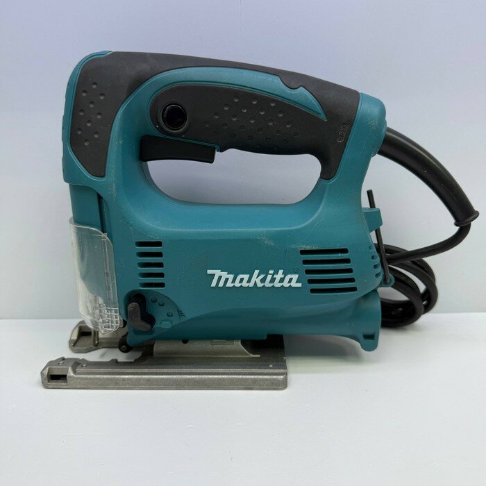 Лобзик Makita 4329