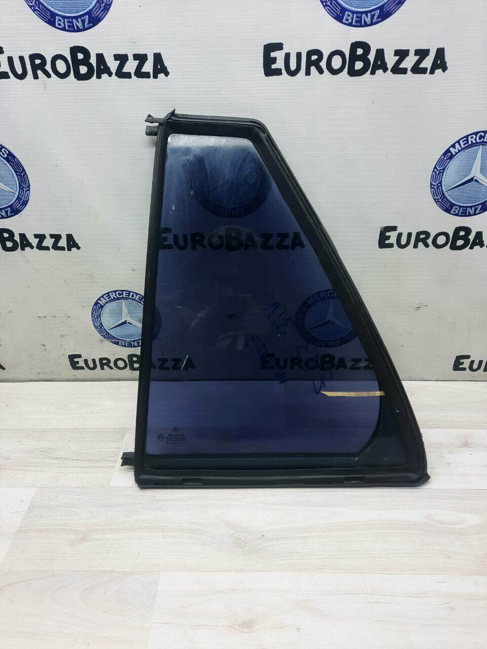 Форточка задней двери Mercedes W203 Wagon A2037300355