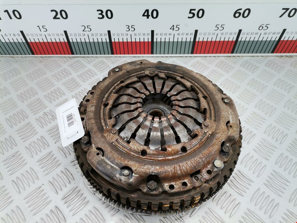 Маховик (демпфер сцепления) Renault Logan 1 8200214391 арт. 1957330