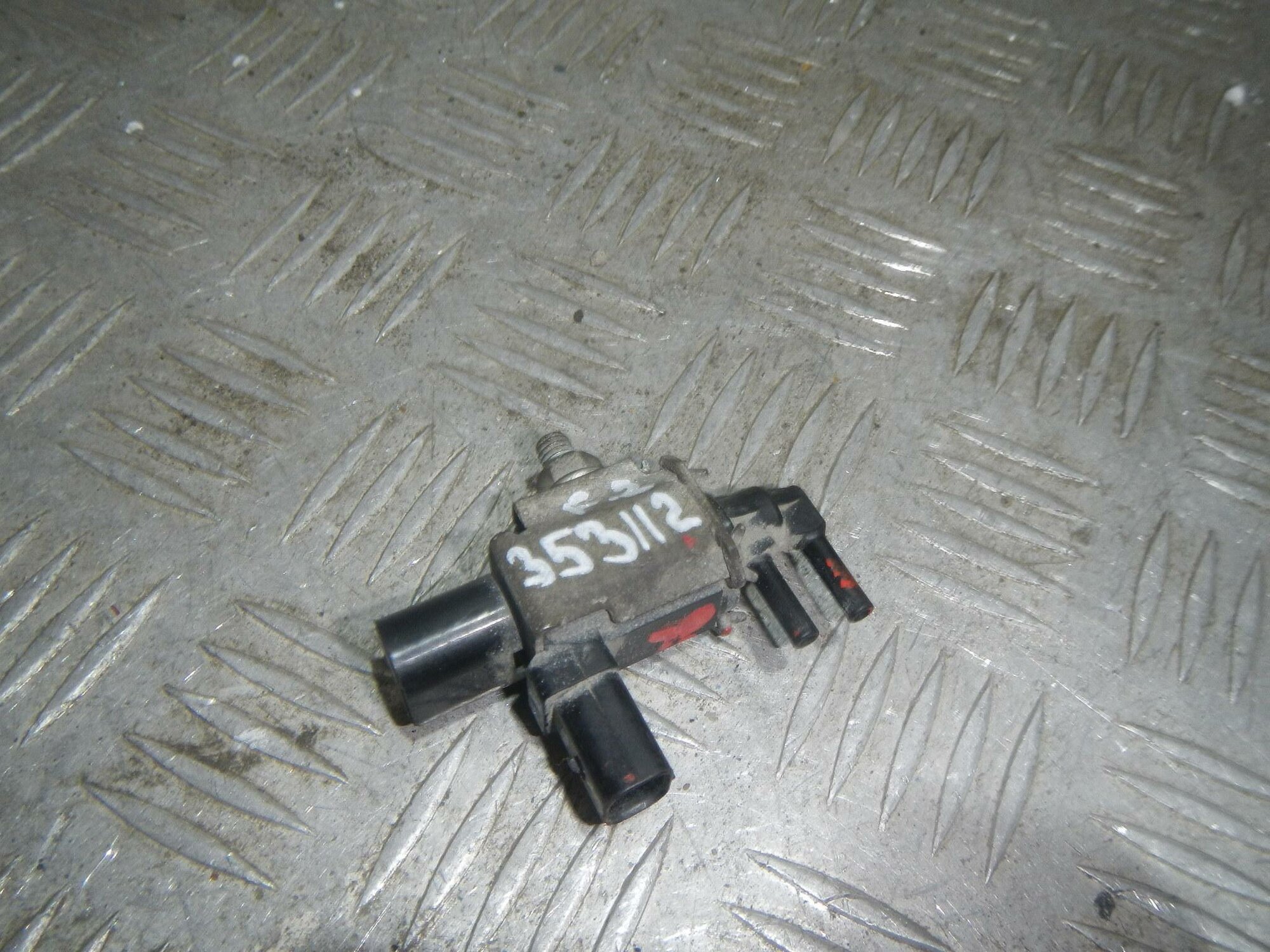 Б/У Клапан электромагнитный, Ford (Форд)-FOCUS 2 (05-08) FORD FOCUS 2 (05-08) Без повреждений 353112 FORD арт. 4M5G9A500NB