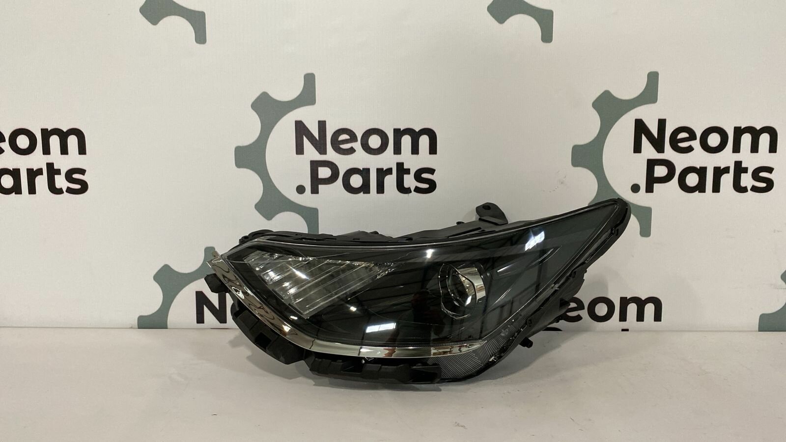 Фара левая Hyundai Sonata 8 DN8 19-н. в