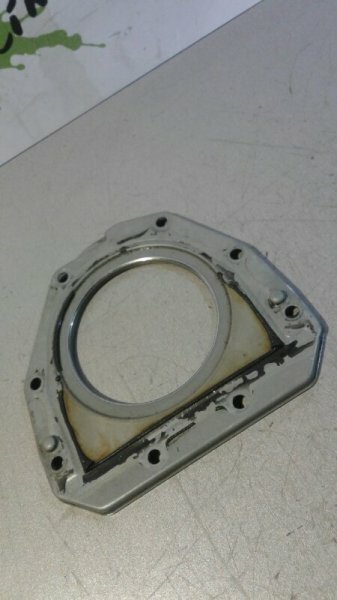 Крышка коленвала Volkswagen Tiguan 5N1 CAWB 2007 задн. (б/у)