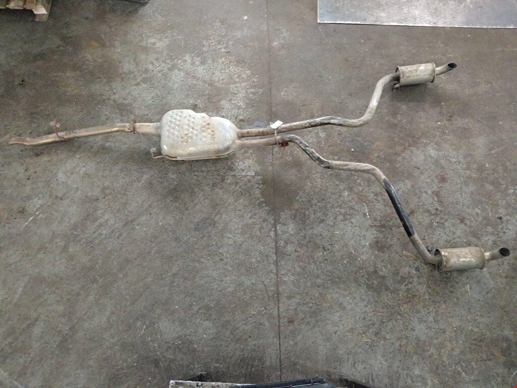 Глушитель Land Rover Discovery 3 WCE500080 арт. 1973277