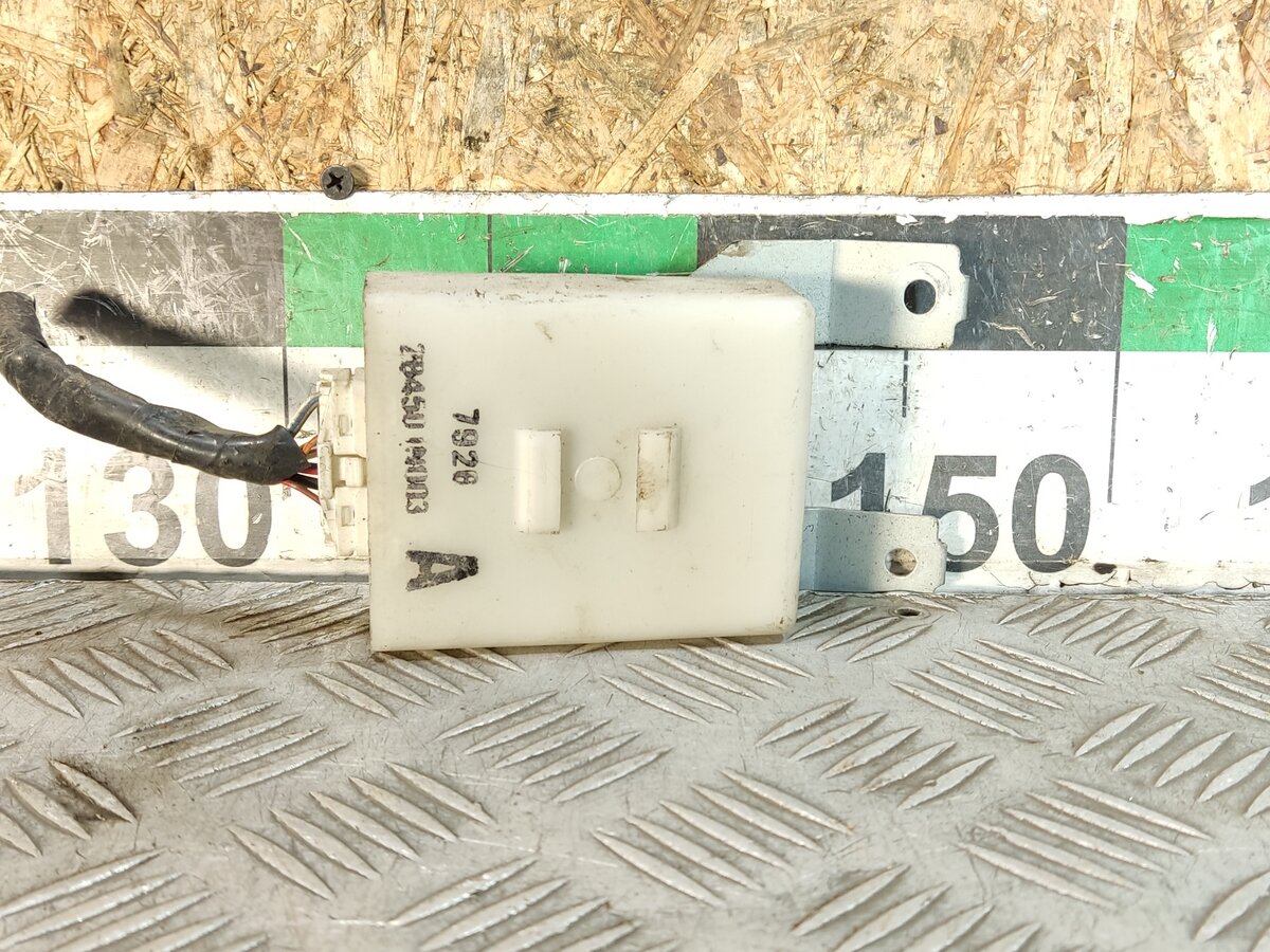 Блок управления центральным замком NISSAN Almera N15 284501N003