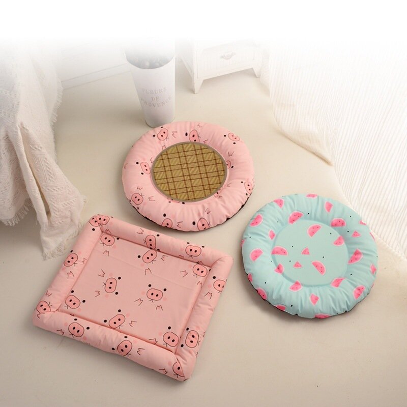 Маленький матрас с рисунком арбуза и охлаждающей подложкой, квадратная форма, дышащая ткань, подходящий для