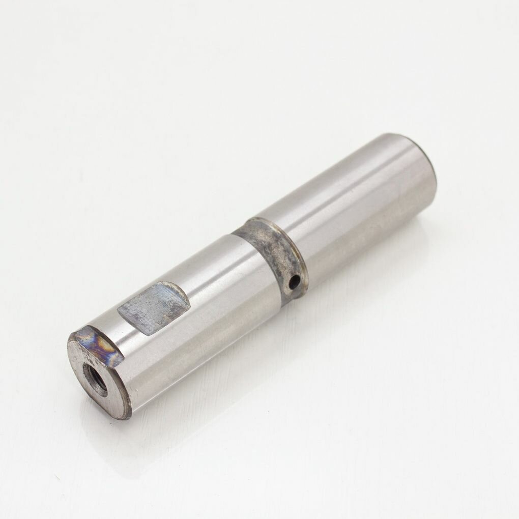 Палец рессорный под смазку 30*134 FOTON BJ-1061/1069/1096/1096/1099, оригинал (под один болт)