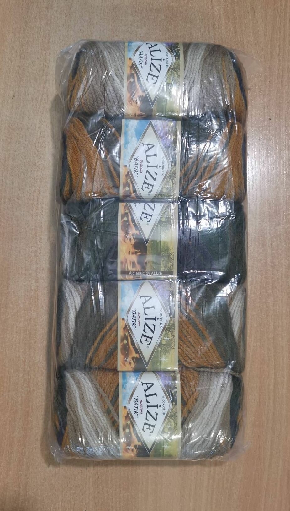 Буркум батик Burcum batik упаковка 5 мотков 100 г. 210 м. 100% акрил цвет 5850