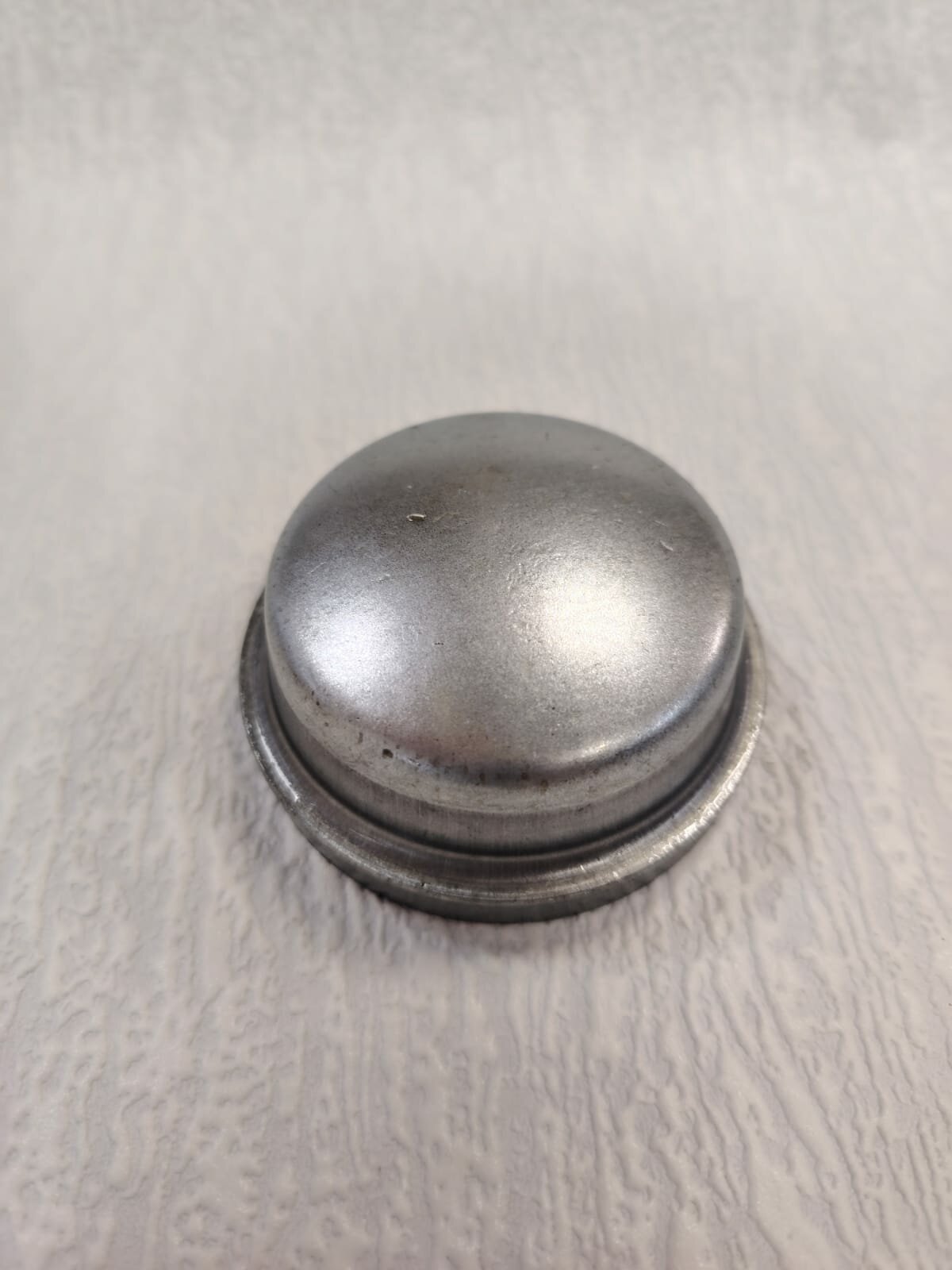 Колпачок ступицы d 64 (2 штуки)