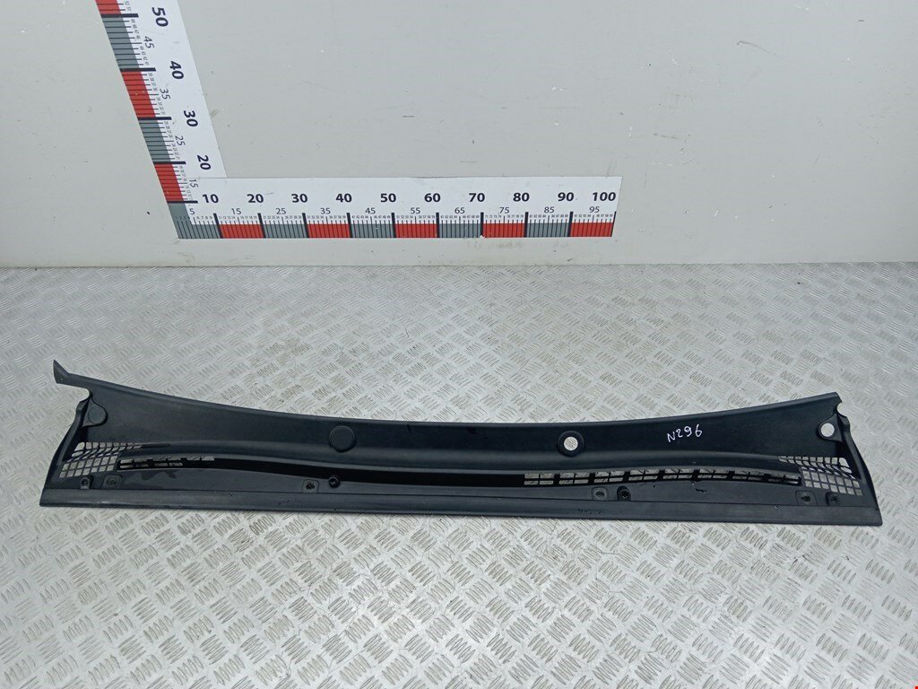 Дождевик (жабо) Citroen C5 1 8251S9 арт. 1993289