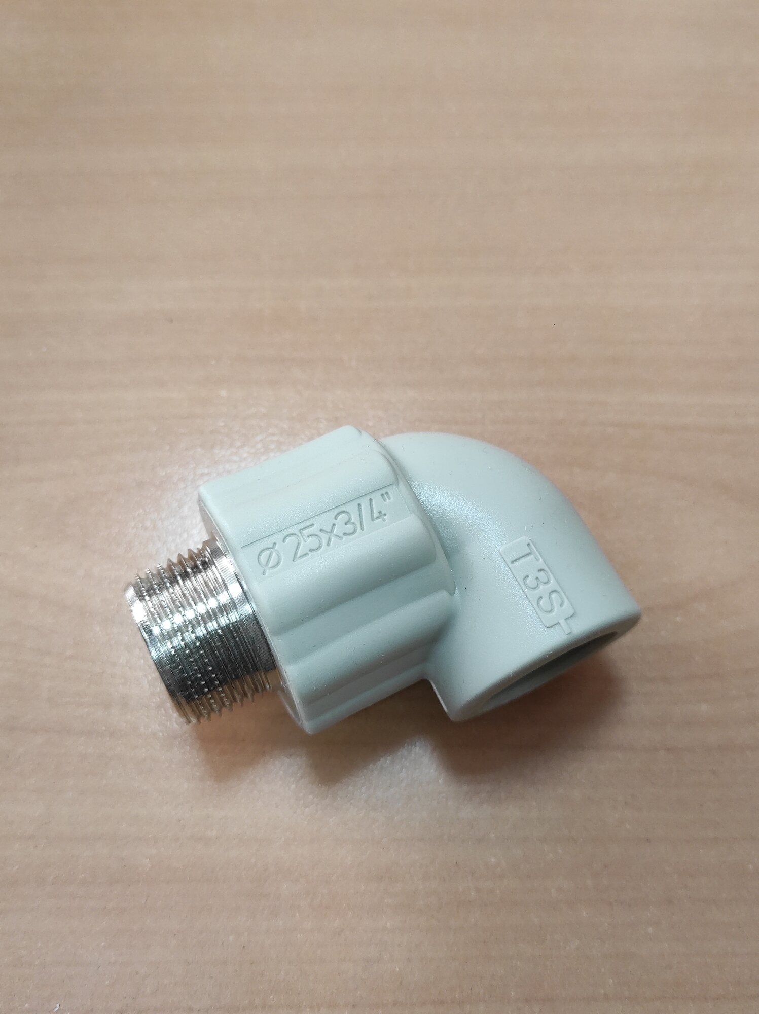 FV-PLAST Угол НР 25х3/4" полипропилен FV-PLAST