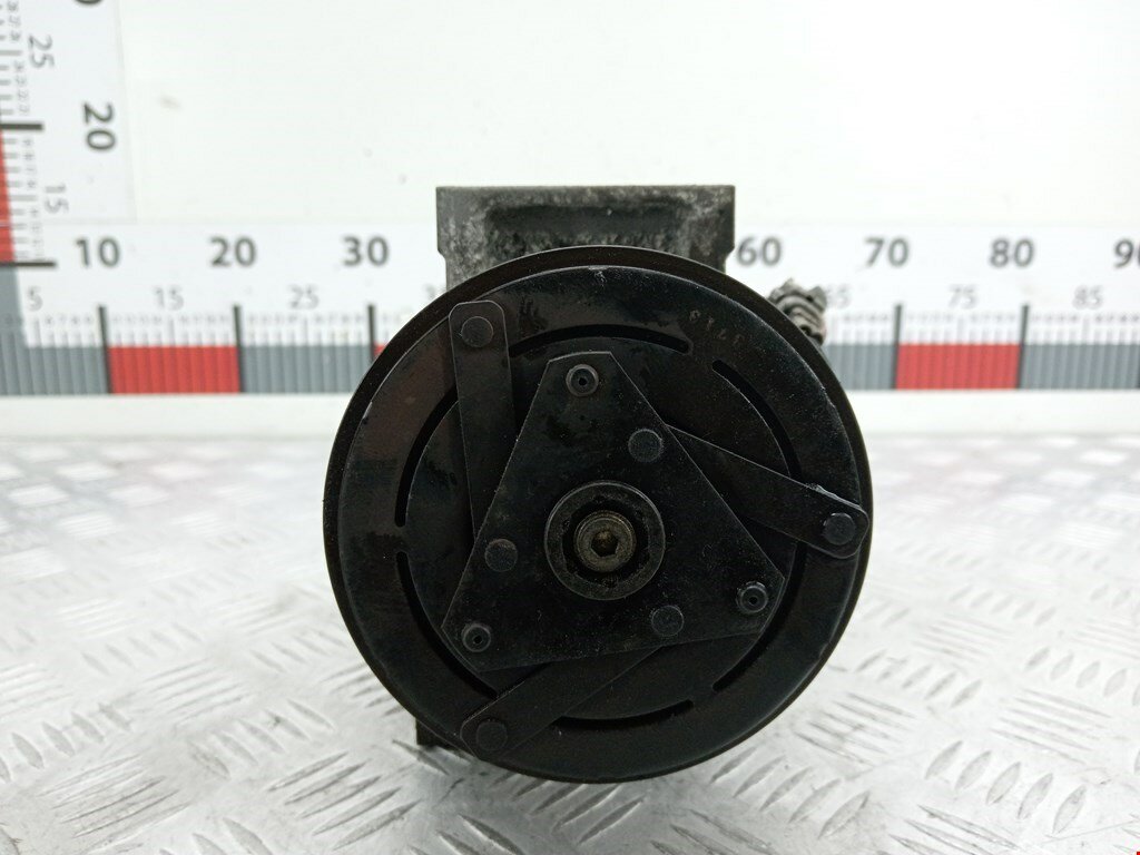 Компрессор кондиционера Renault Captur 2 926000217R арт. 1904939