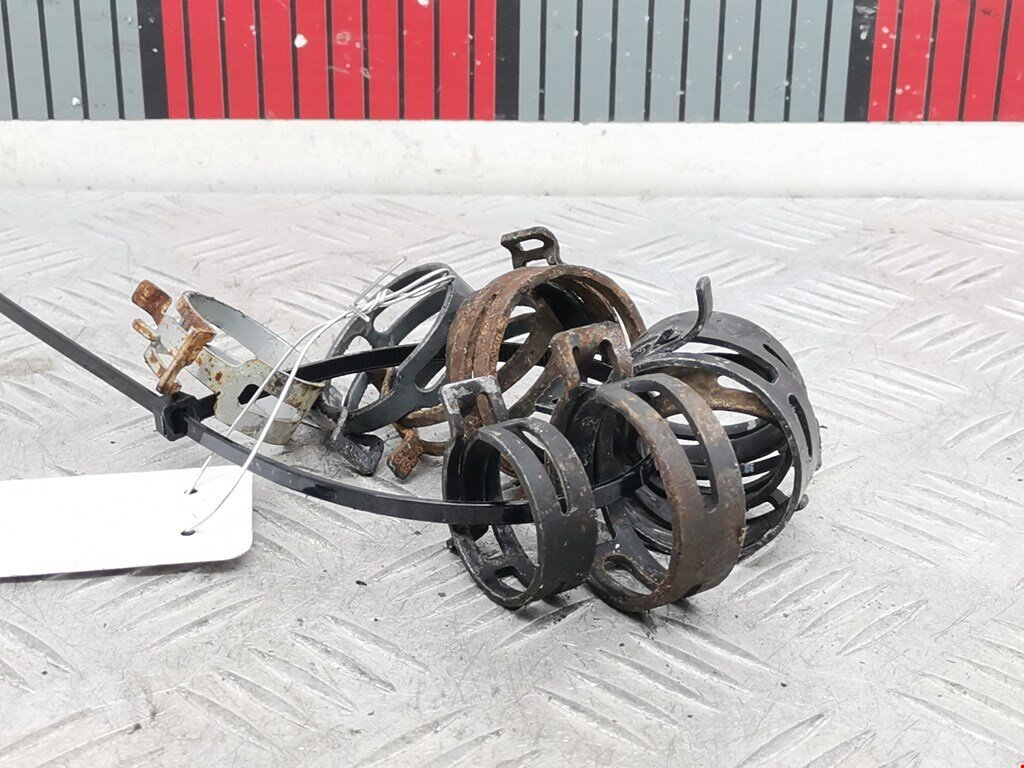 Хомут металлический Mercedes S-Class (W220) 11617798304 арт. 1978482