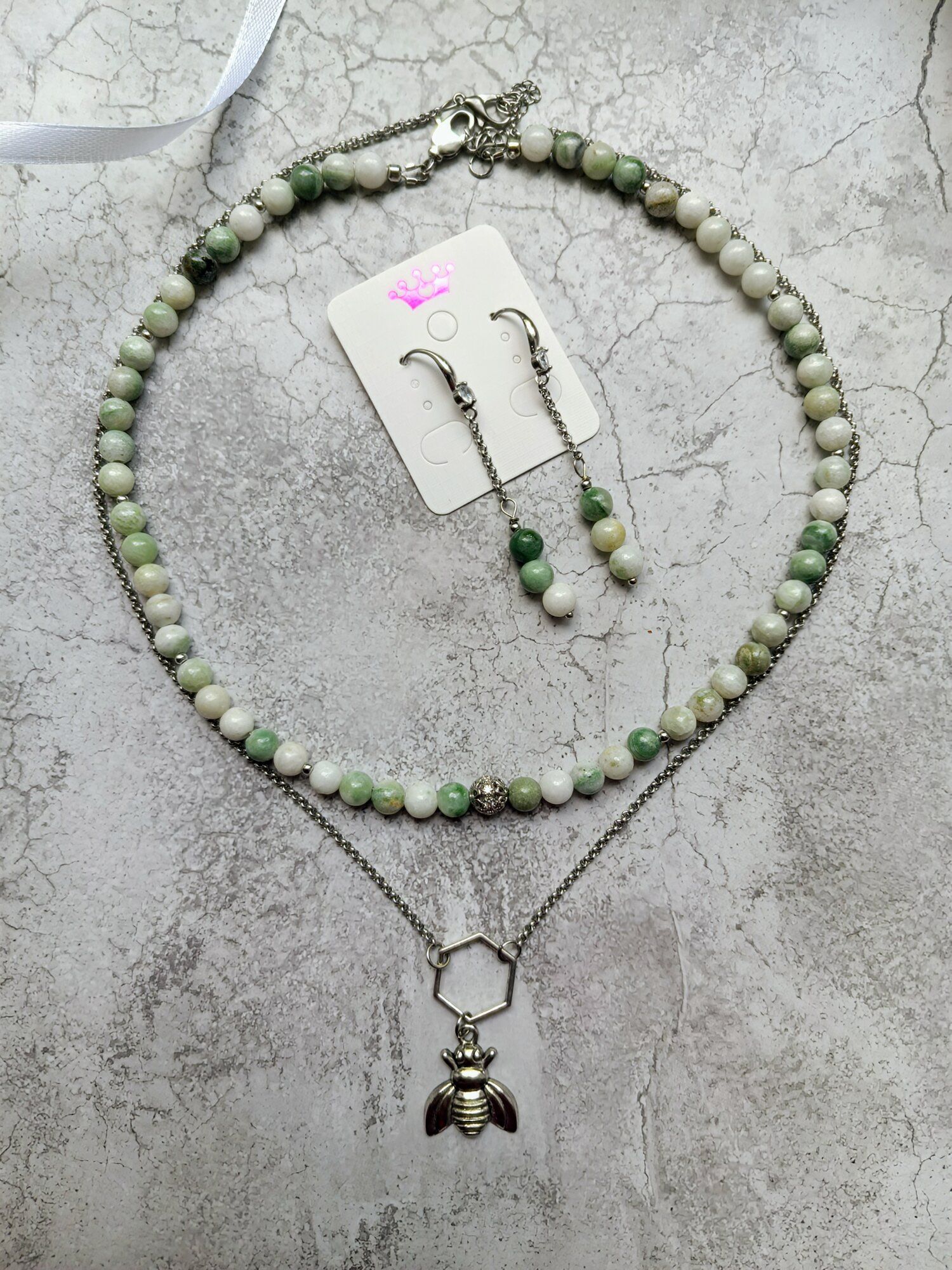 Комплект бижутерии: цепь, подвеска, чокер, серьги, колье, нефрит