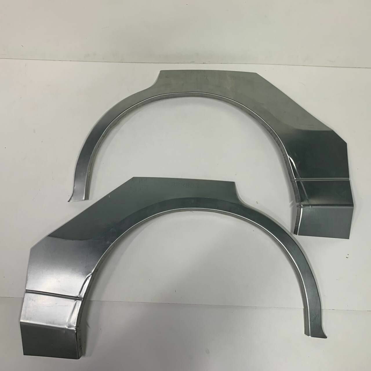 Комплект задних арок на Mitsubishi Galant 8 (1996-2006) для автомобиля Митсубиси Галант 8 , арки для