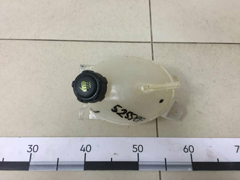 Бачок расширительный Renault Duster 2012 кат.номер: 217100680R 217104354R