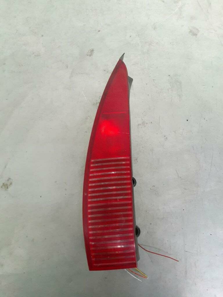 Фонарь задний левый Citroen C5 2003