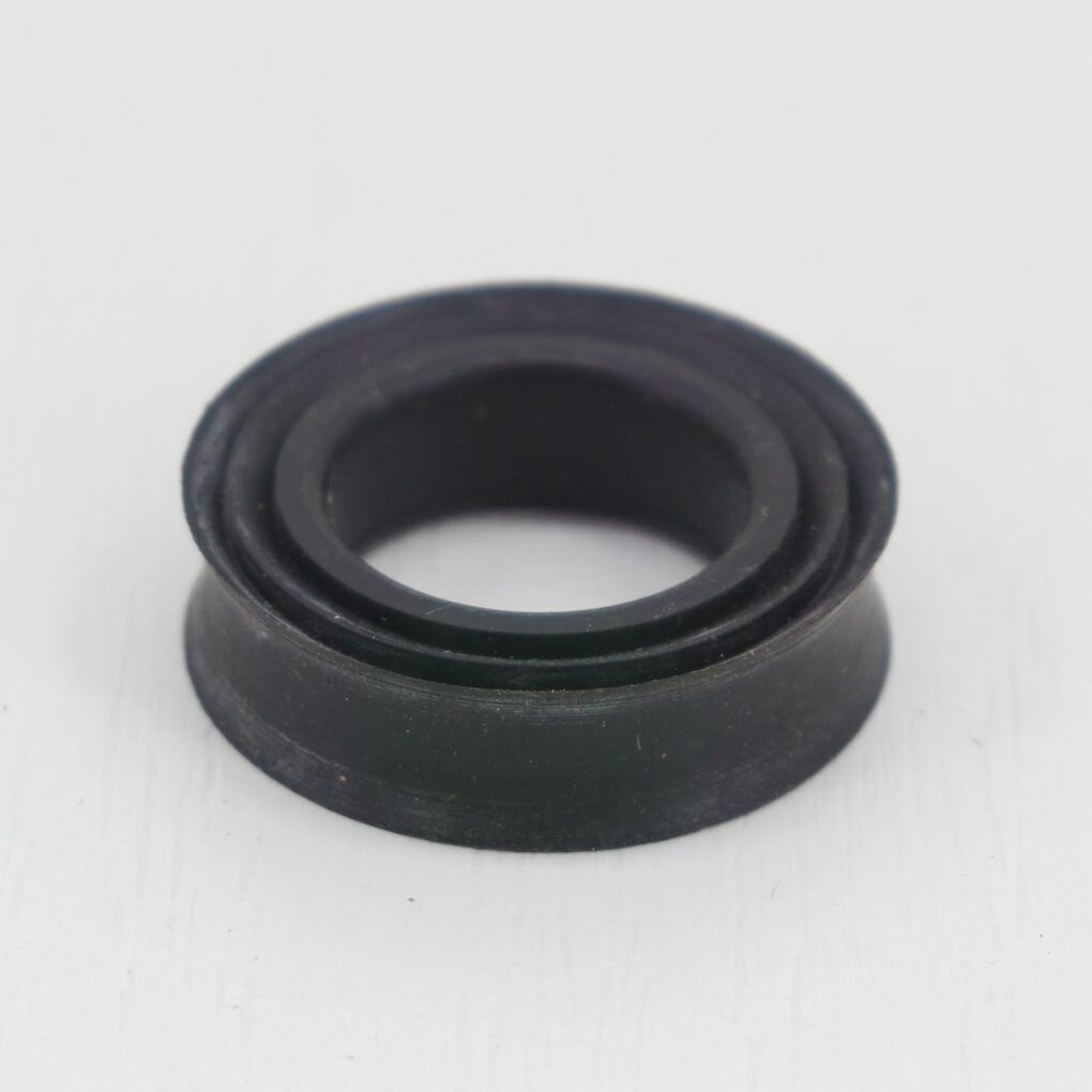 Пыльник 17*29*8, Nilson Auto Parts