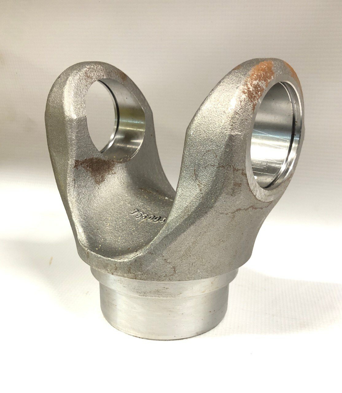 Вилка вварная карданного вала 57х152 H105