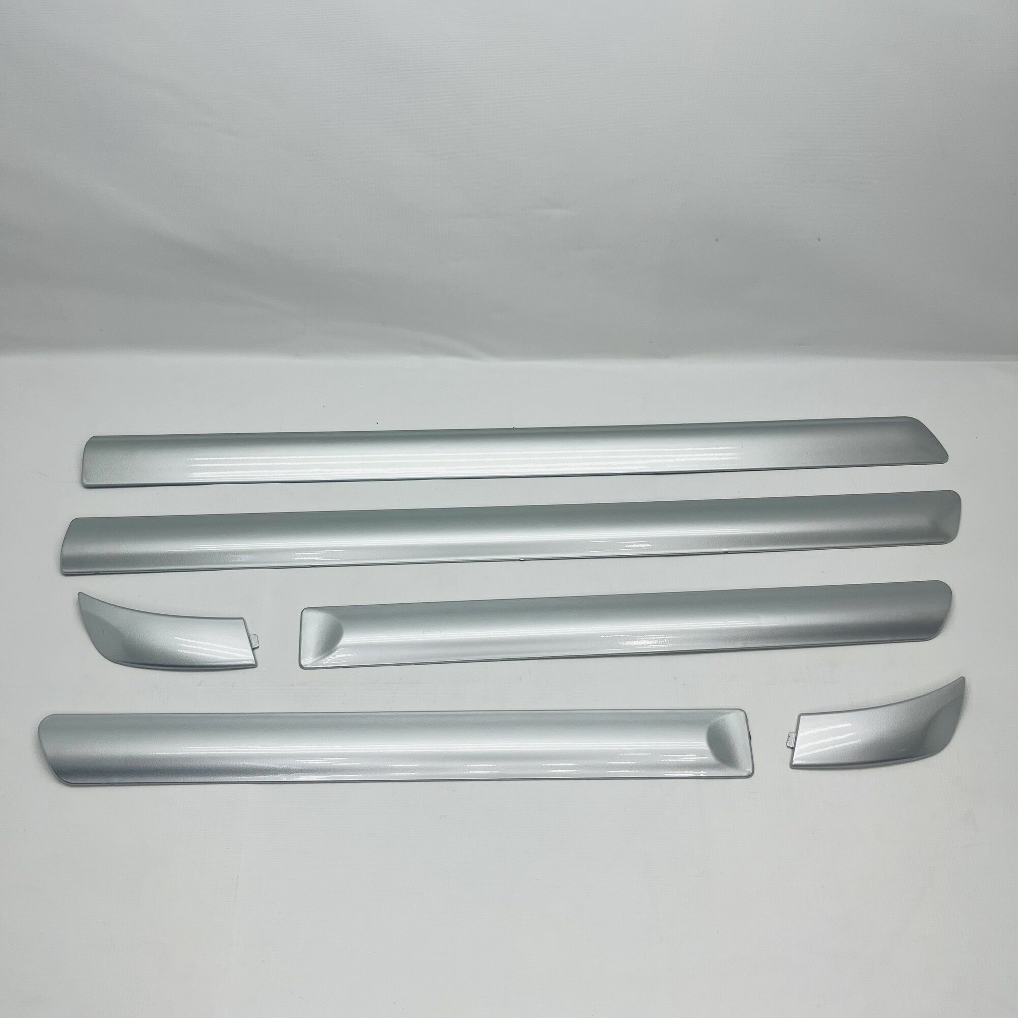 Молдинги дверей и крыльев в цвет кузова Лада Самара / ВАЗ 2114, 2115 (снежная королева 690, комплект)