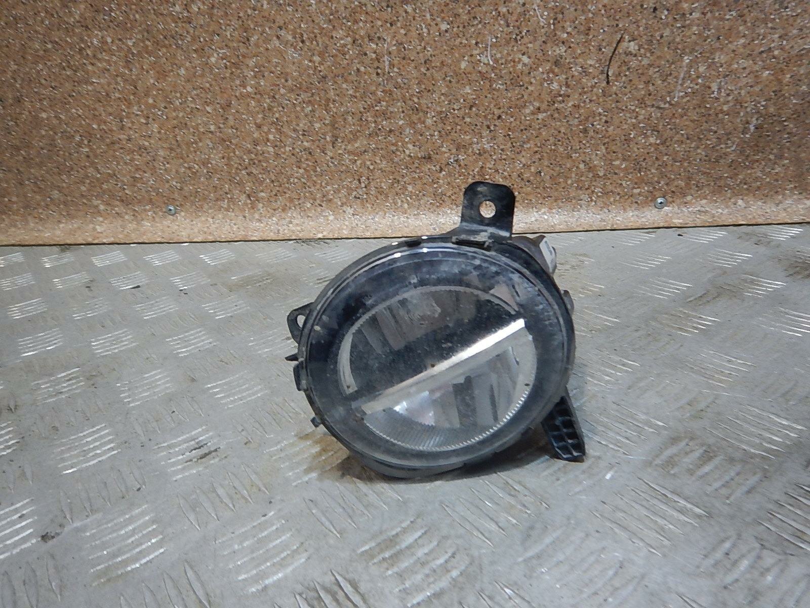 Б/У Фара противотуманная левая, BMW (БМВ)-3 (F30) (11-19) BMW 3 (F30) (11-19) LED Сломано 2 крепления, сломано крепление ...