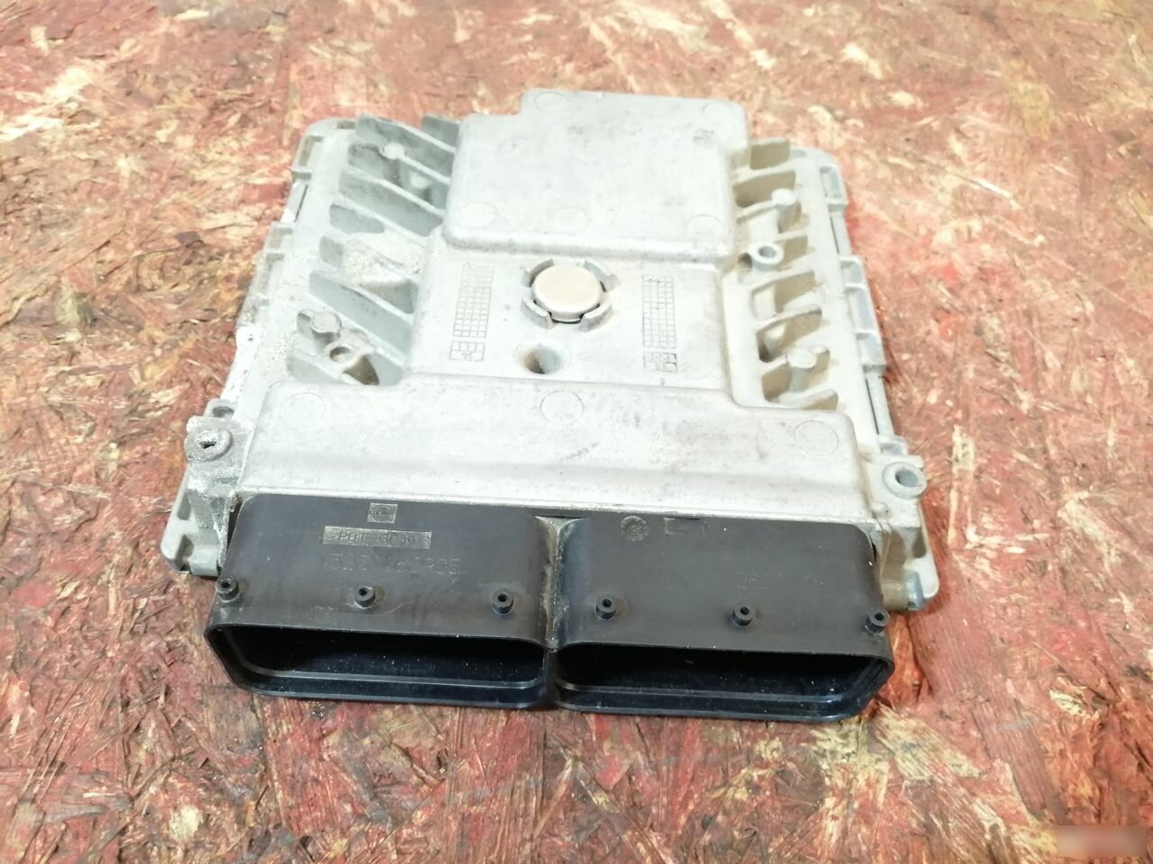 Блок управления двигателем VW Passat B7 2010-2015 06k906070j