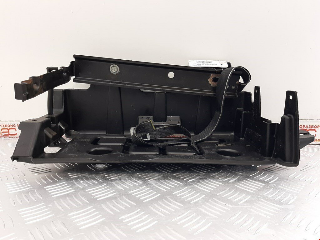 Крепление (корпус) аккумулятора Dodge Charger 1 (LX) 5065355AK арт. 790757
