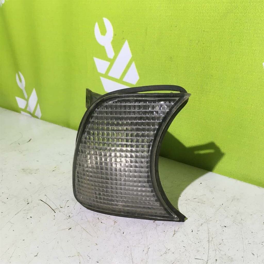 Указатель поворота правый BMW 5-серия E34 88-95