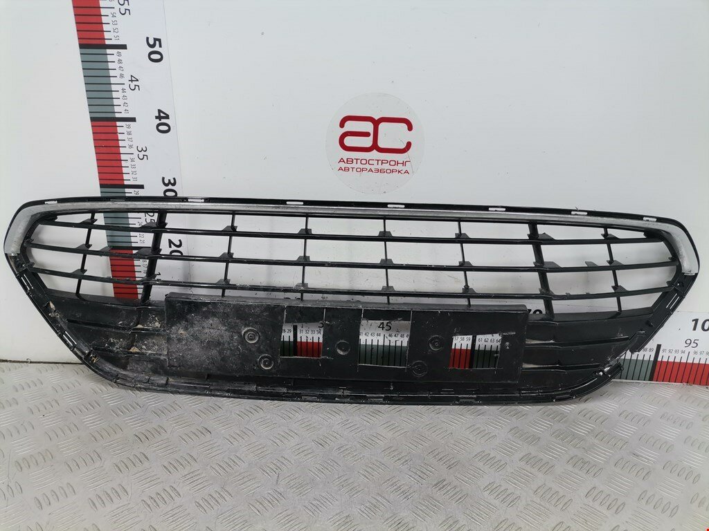 Решетка радиатора Ford Mondeo 4 BS7117B968B арт. 2202562