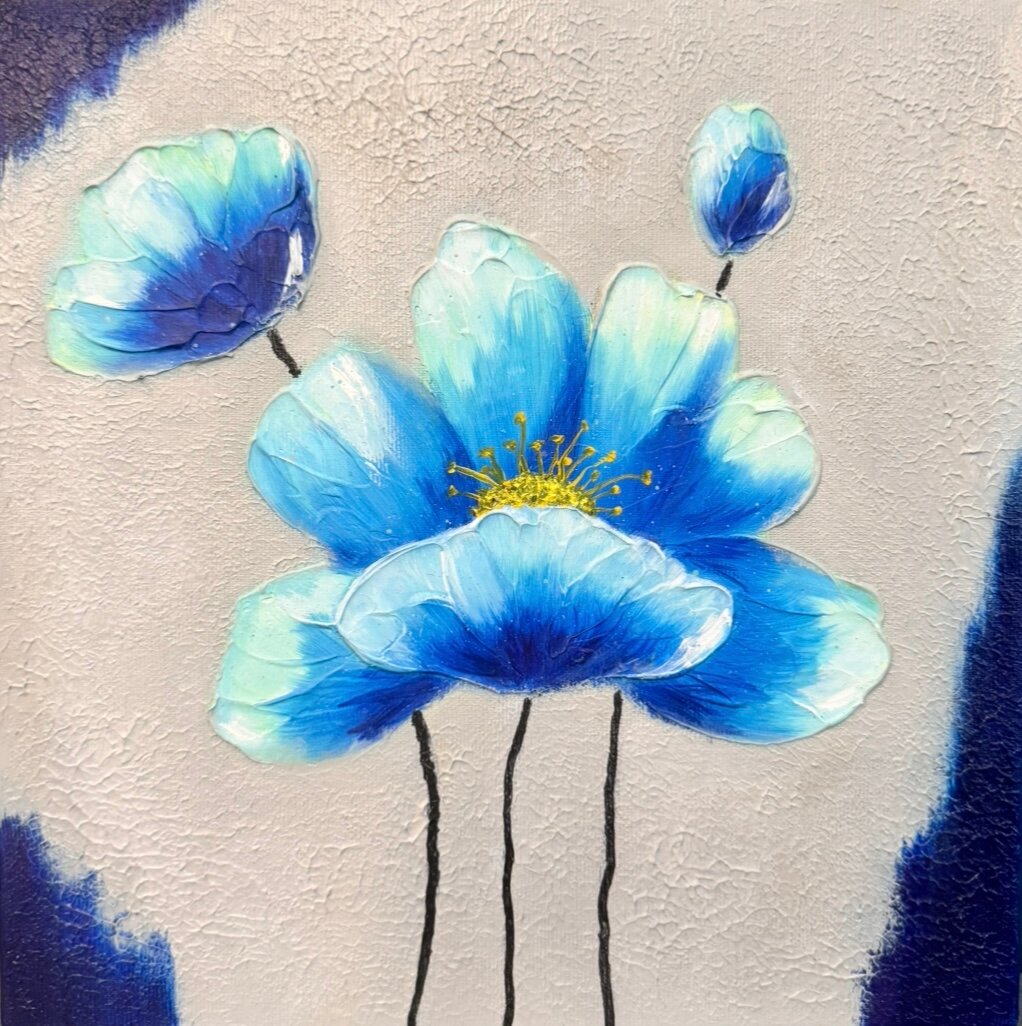 Панно ручной работы: Голубой Цветок, на холсте с подрамником для интерьера дома, размер 30х30 см
