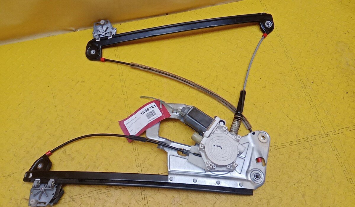 Стеклоподъемник передний правый 5-серия E39 BMW 8252392