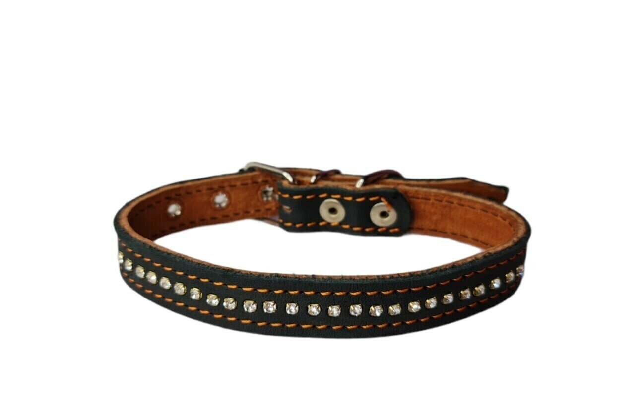 Ошейник SoGood для средних собак кожаный с двух сторон 38х2см. со стразами
