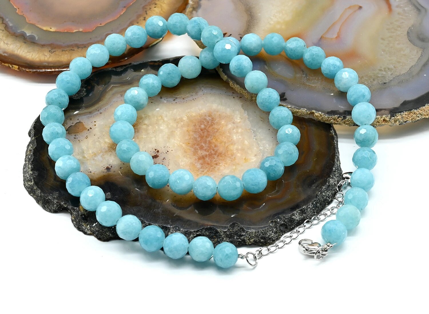 Бусы, кальцит