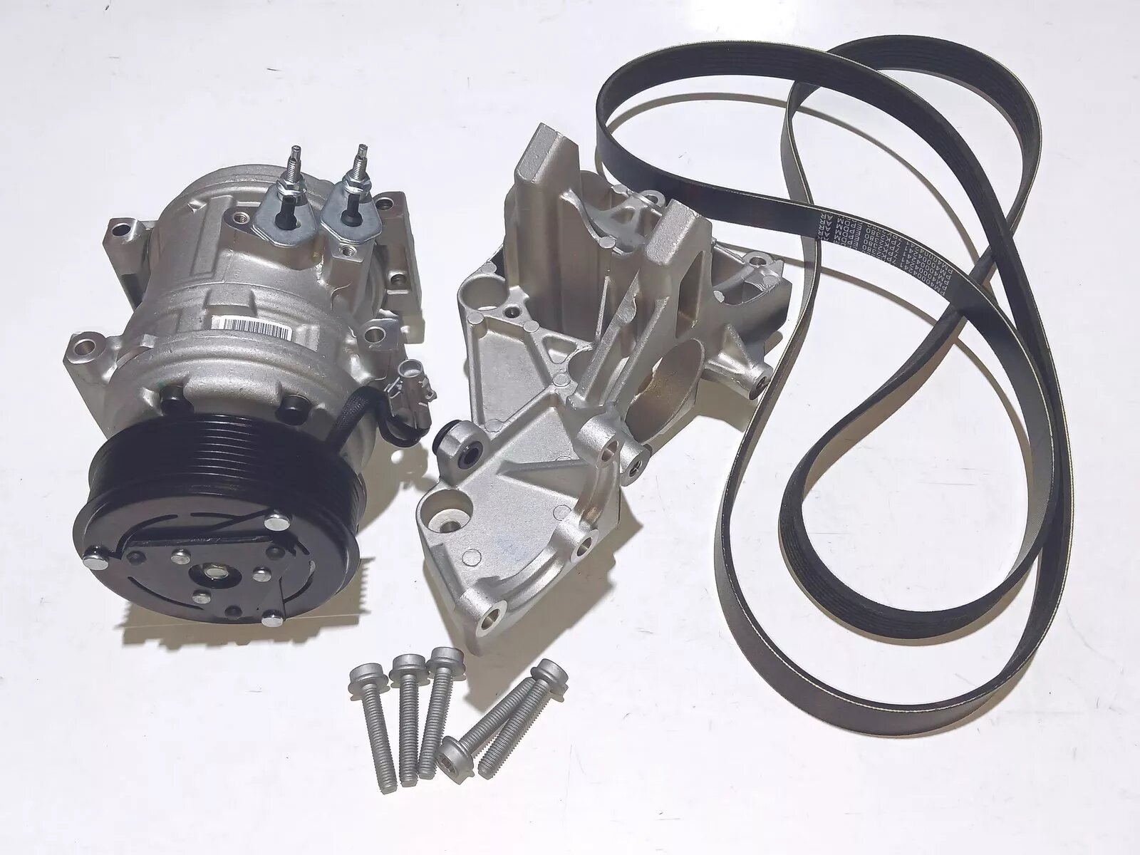 Компрессор кондиционера для а/м ГАЗель Next NN, Соболь NN дв. G21A к-т + кронштейн + ремень + болты (ГАЗ)