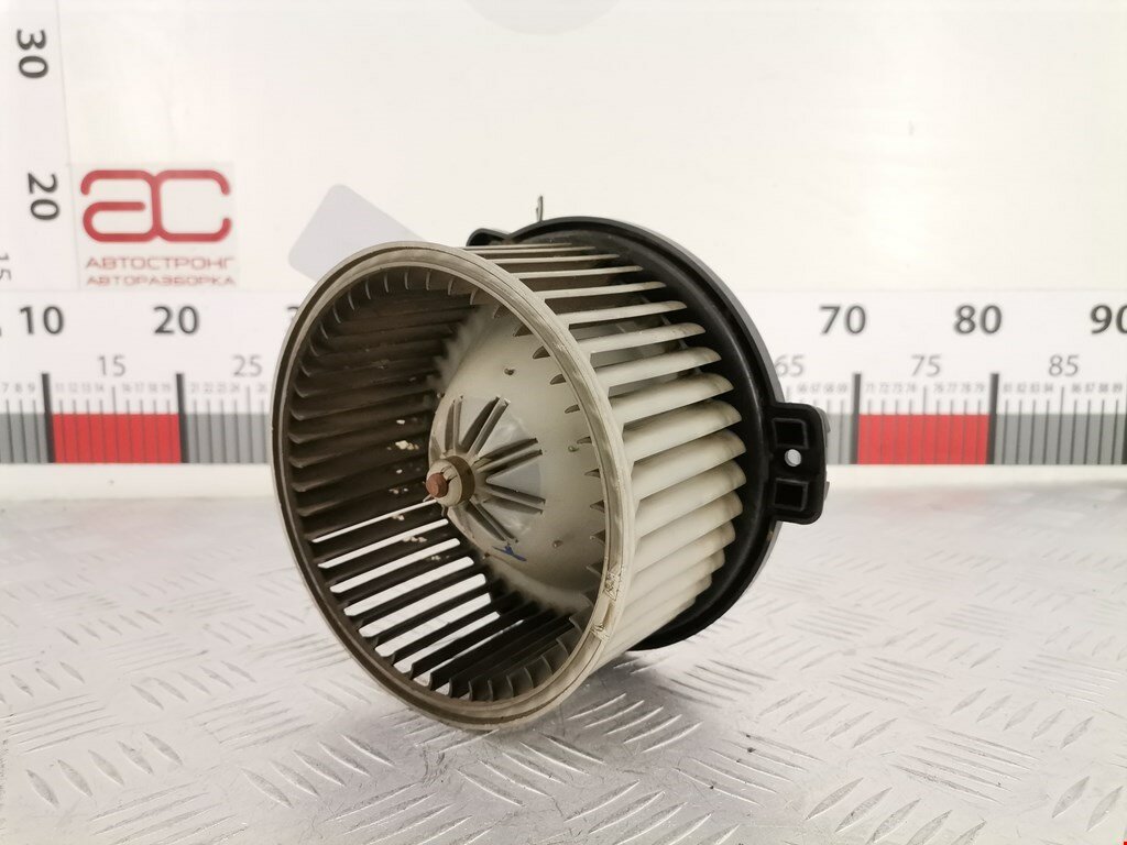 Моторчик печки (вентилятор отопителя) Mitsubishi Space_Star 1 MR270024 арт. 1504869