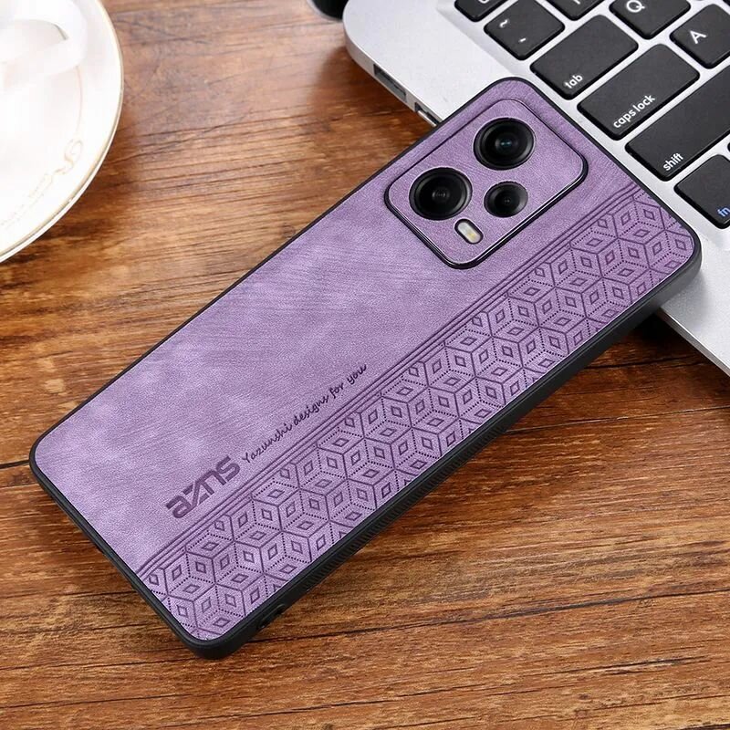 Чехол на Xiaomi Redmi Note 12 Pro Plus с принтом на Сяоми редми нот 12 про плюс / Ксиоми редми ноте 12 про + защитная кожаная накладка с узором (сиреневый)