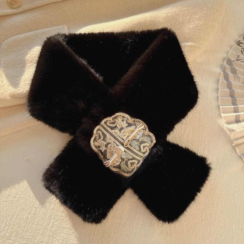 Комплект с шарфом для женщин