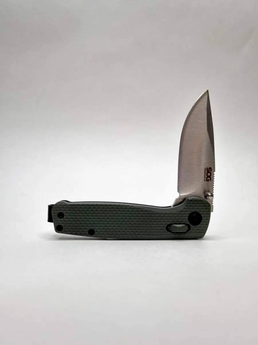 Складной нож туристический, сталь D2