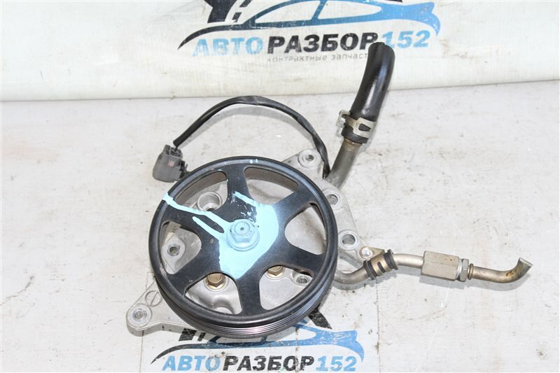 Насос гидроусилителя Mazda MPV 1999-2006 LW AJ