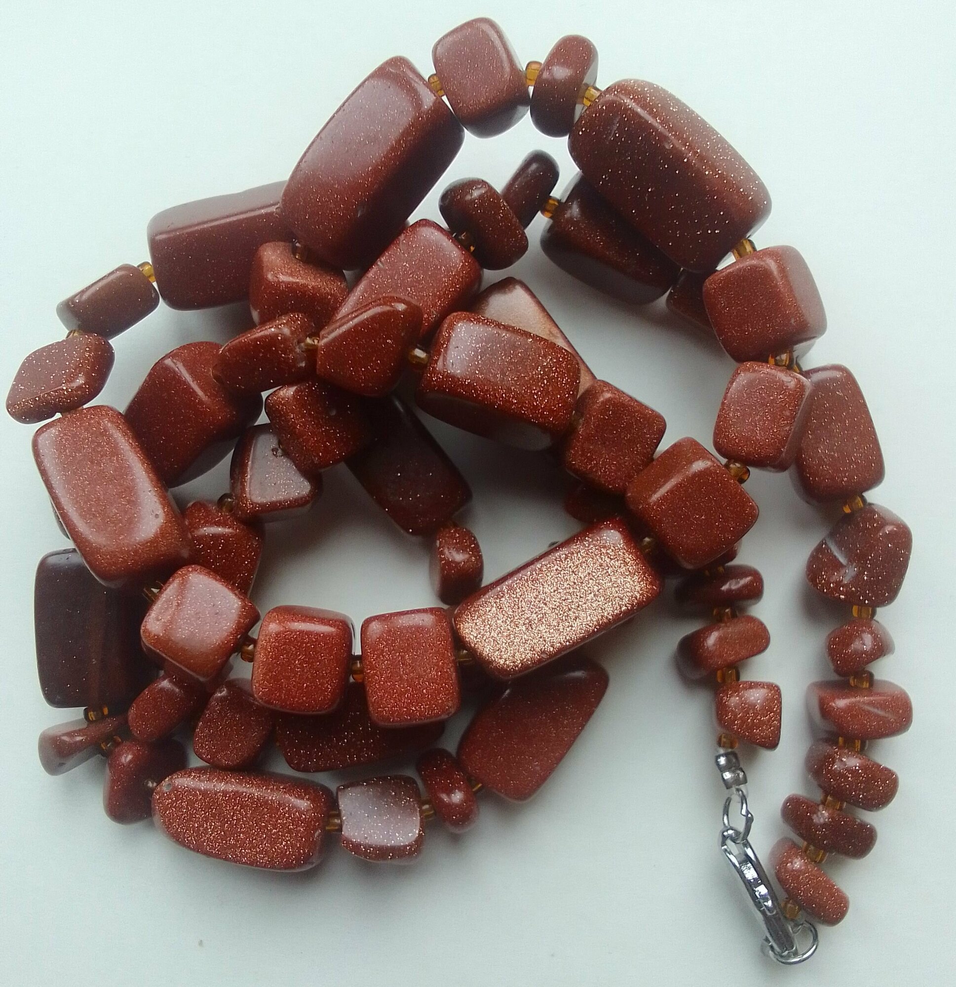 Бусы, авантюрин