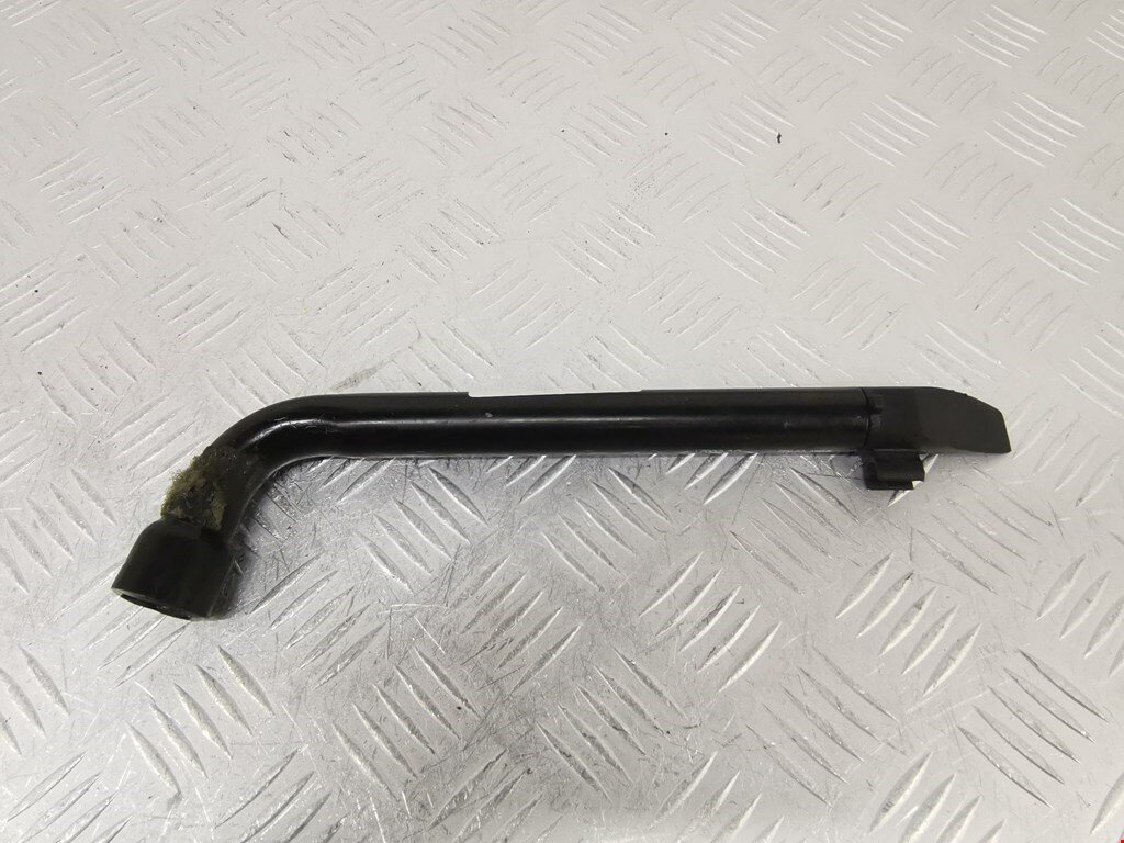 Ключ баллонный Ford Mondeo 3 1708677 арт. 1603948