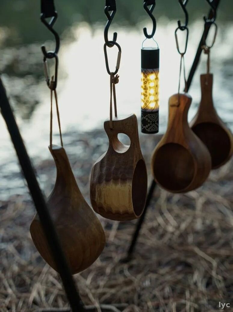 Эксклюзивная дорожная кукса из финского массива для горячих напитков