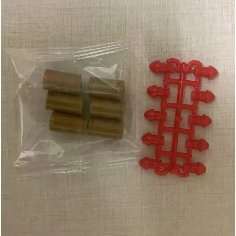 Игрушечный пистолет с мягкими пулями и выбросом гильз Glock / Детский бластер, 30 пуль, 6 гильз