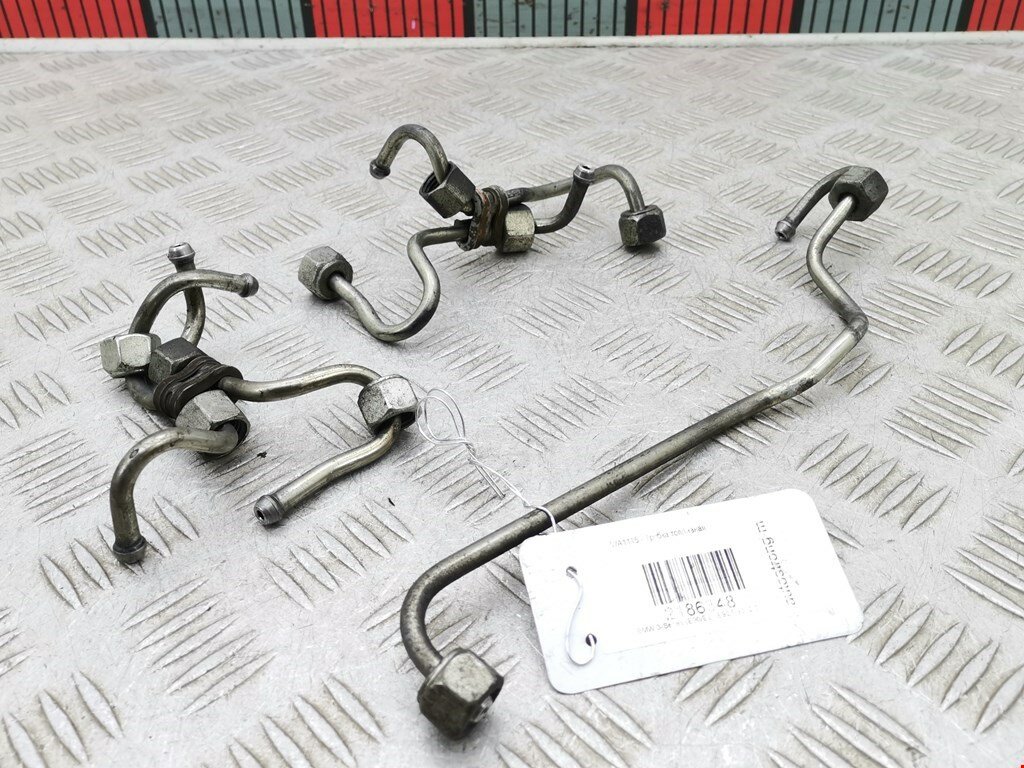 Трубка топливная BMW 3-Series (E90/E91/E92/E93) 13537787804 арт. 2186348