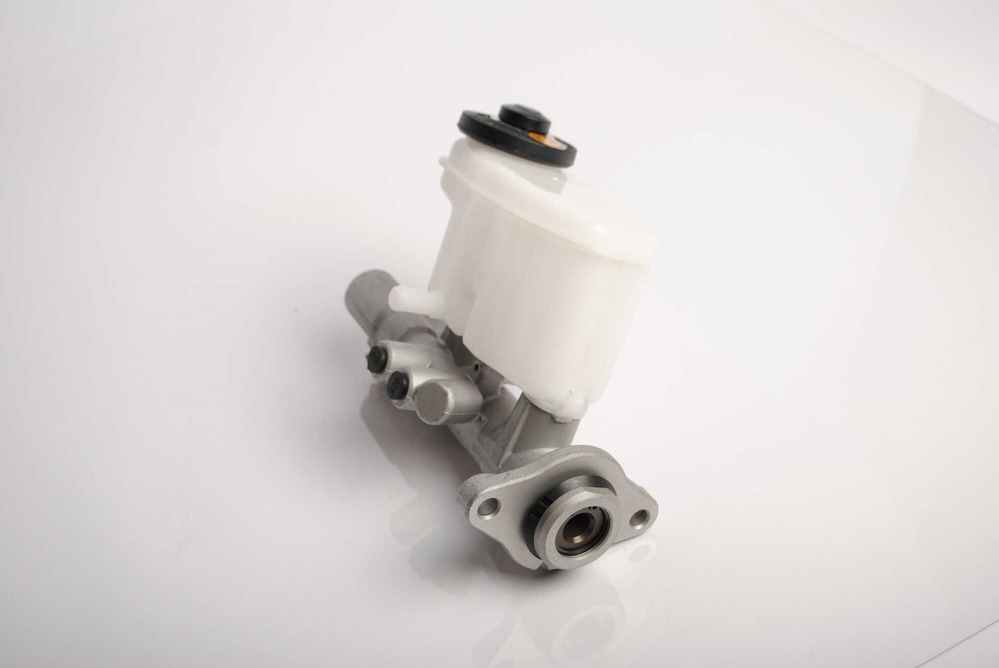 Главный тормозной цилиндр 47201-28480 Powertec TOYOTA